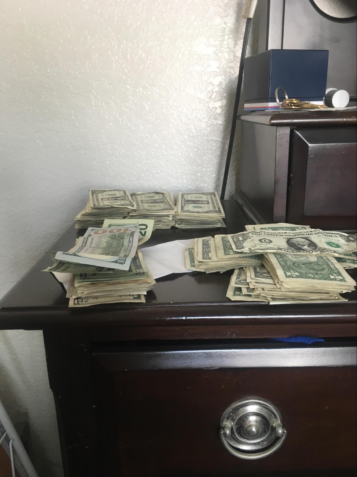 Scraping By in the Gig Economy as a Guy Without a Bank Account