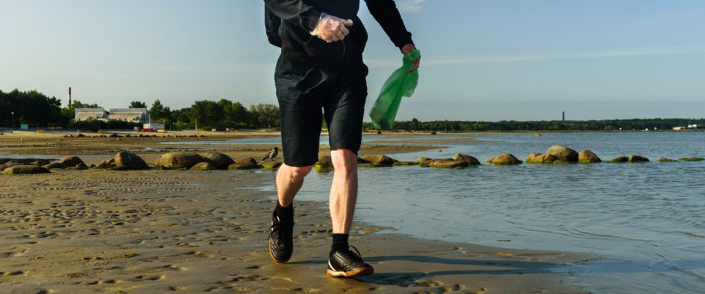 What is 'Plogging'?: Why Some Runners Pick Up Trash While They Run
