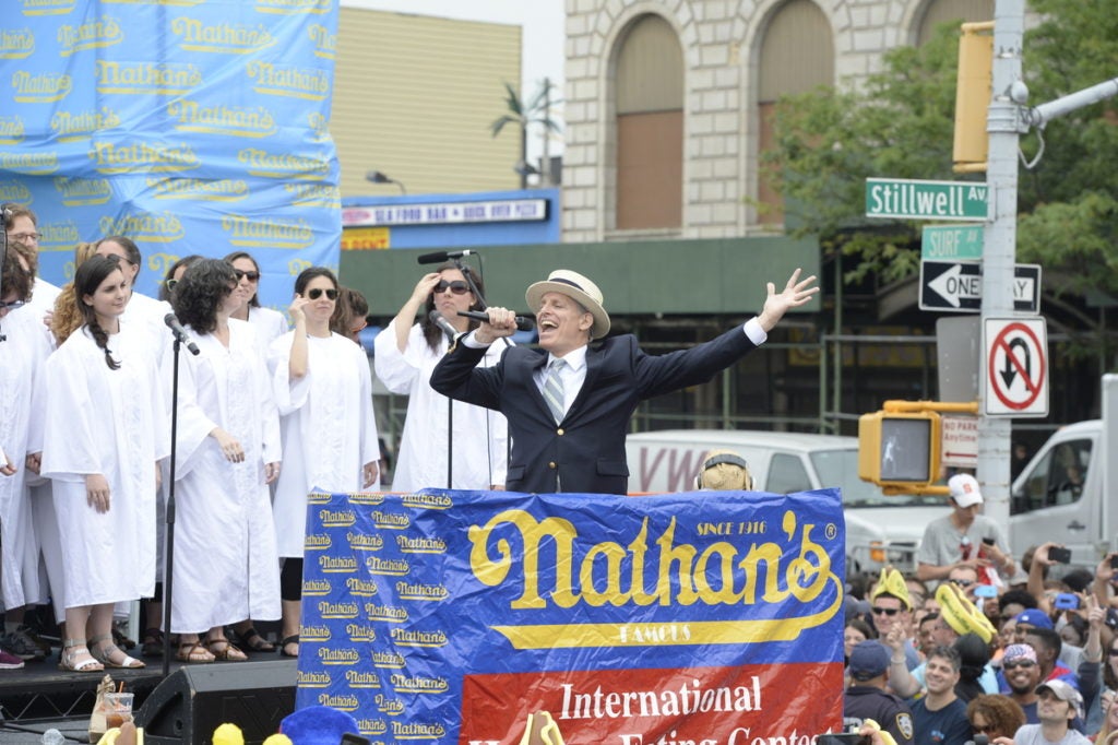 How George Shea Became Competitive Eating’s King of Controversy